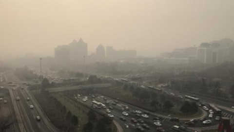 Beijing issues orange smog alert - SHINE News