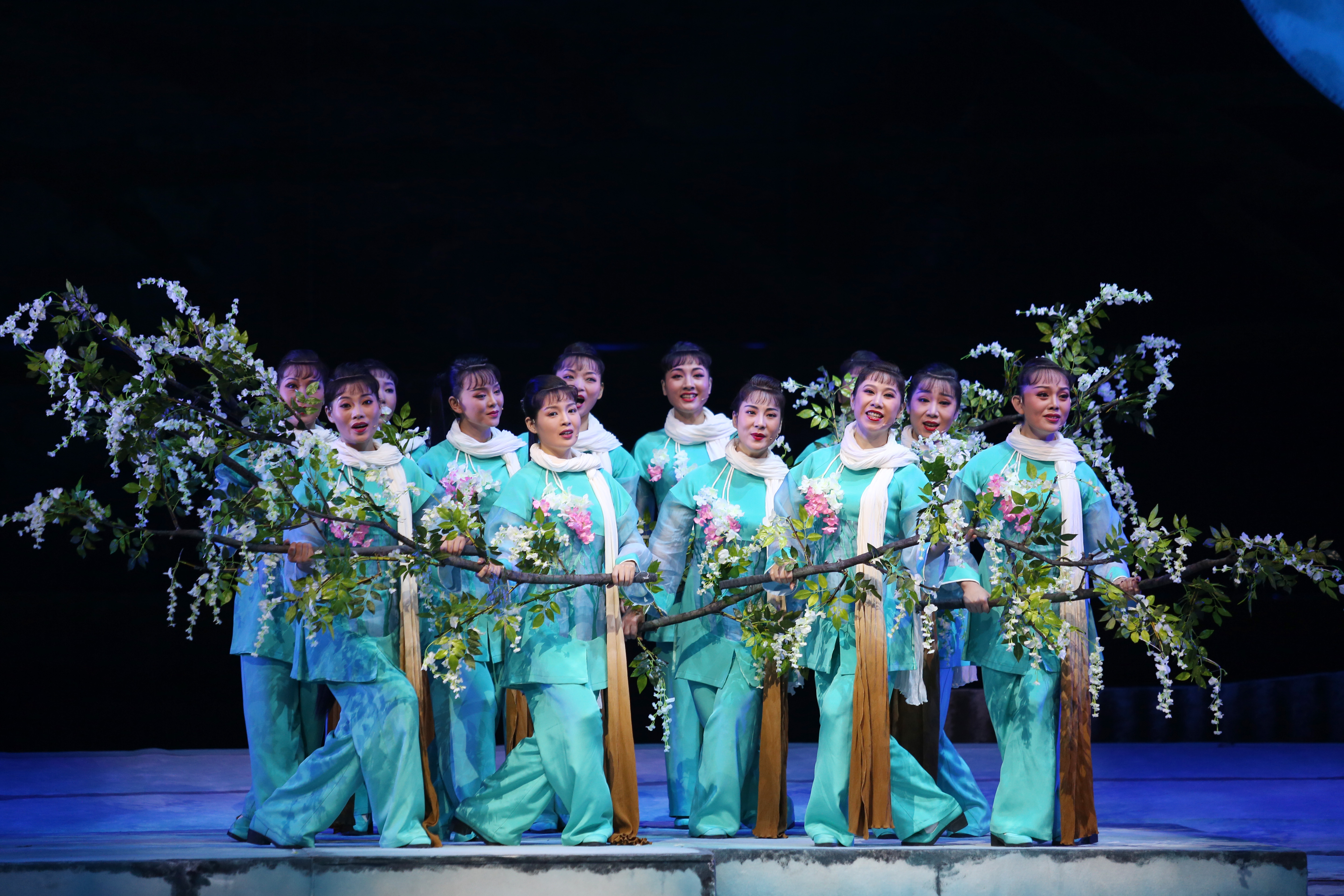 Traditional theater enlightens art festival - City News Service