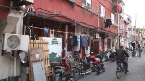 End of an era for dilapidated community in downtown Shanghai