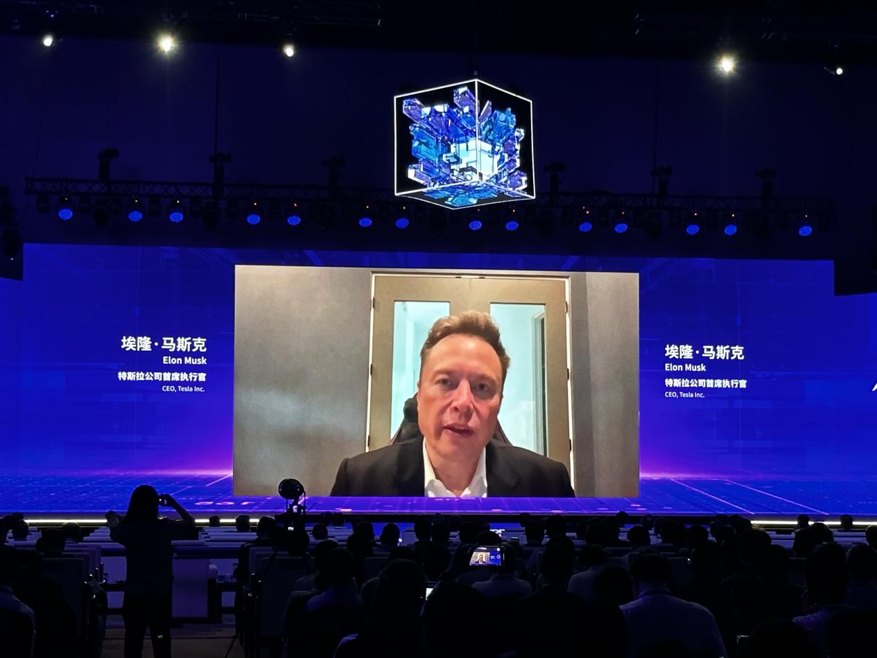AIGC and robots take spotlight as WAIC 2023 opens in Shanghai - SHINE News