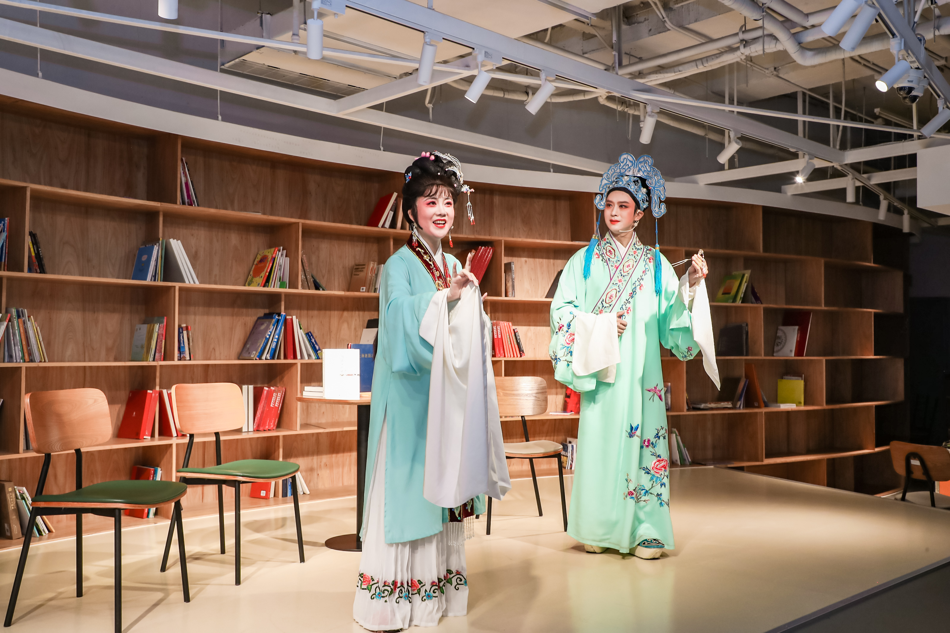 City News Services 城市资讯服务商