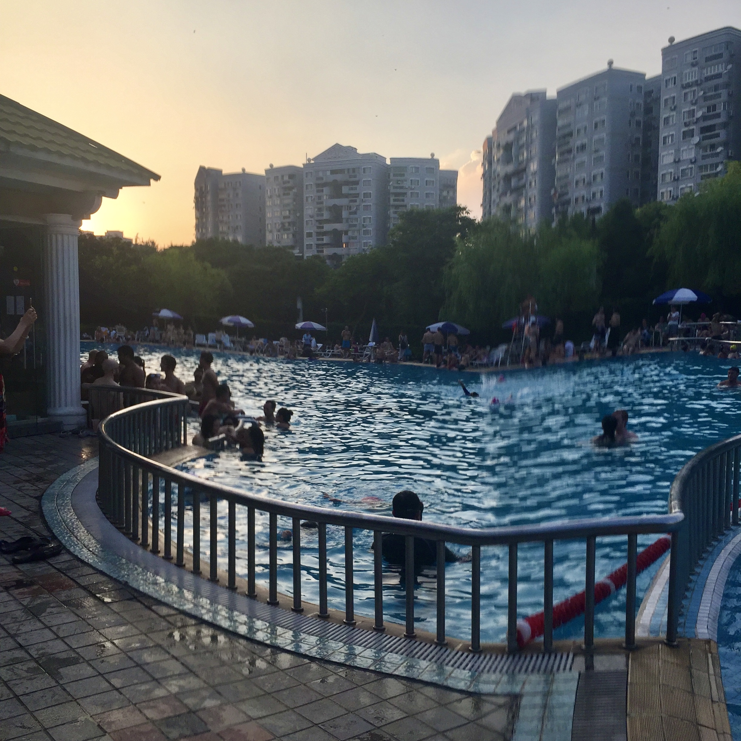 [Hai Lights] 23 Outdoor Pools in Shanghai for 2025 - City News Service