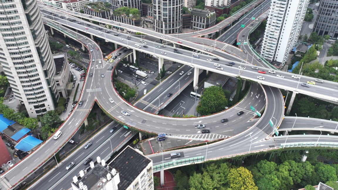 Shanghai begins renovation work on Inner Ring Road