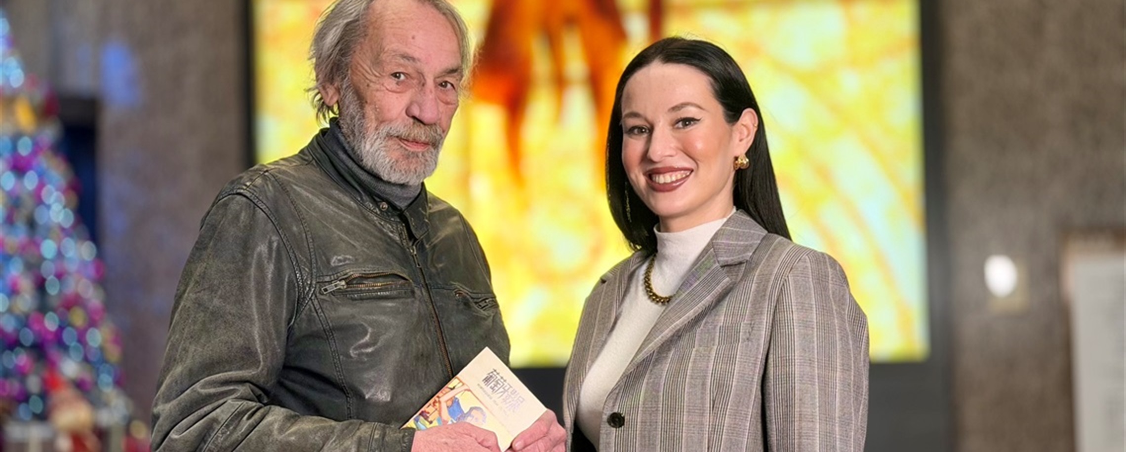 José Martins: Theater Creates a Connection, Cameras Can't