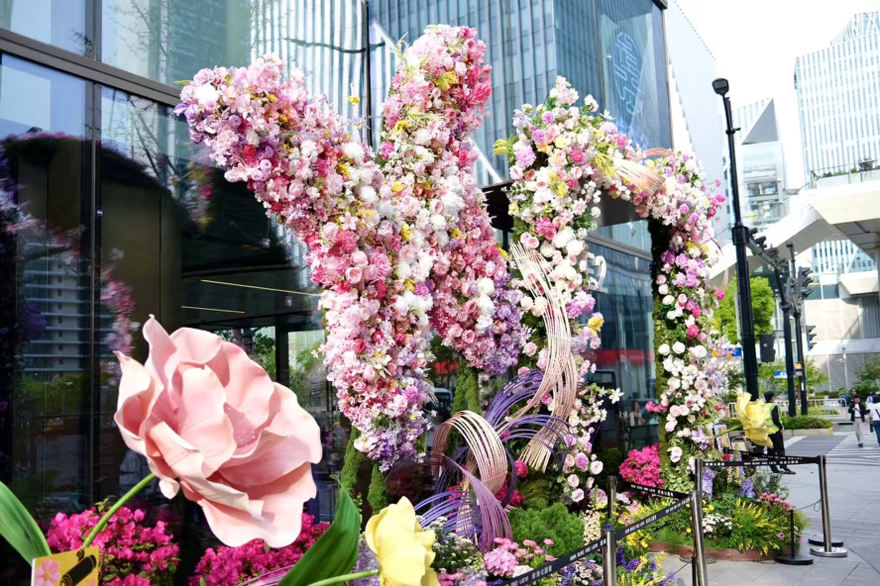 Shanghai Eyes 5.5% Service Industry Growth Over Next 5 Years